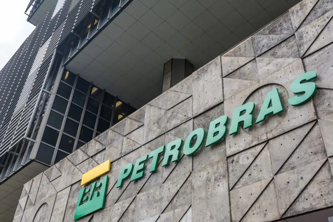 Brasil: Cambios Radicales en Petrobras: Jean Paul Prates Deja su Cargo ...